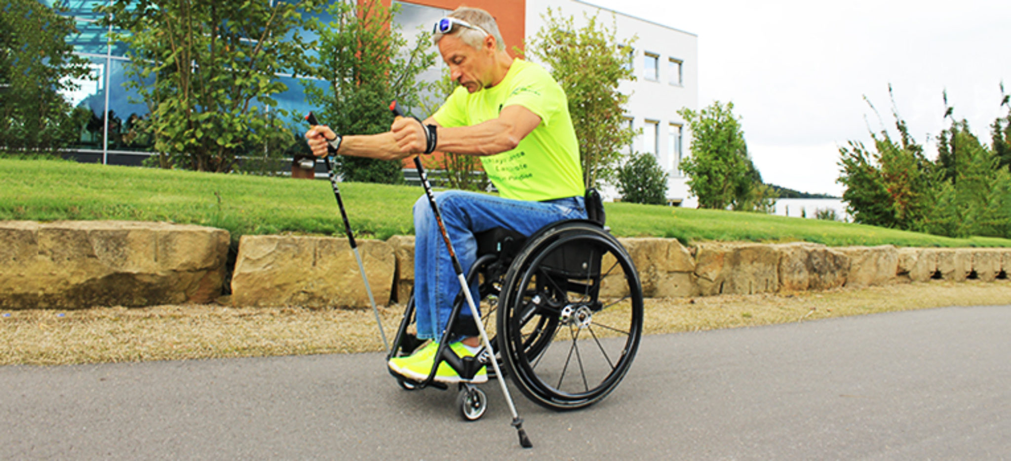 Nordic Walking für Rollstuhlfahrer - Der-Querschnitt.de