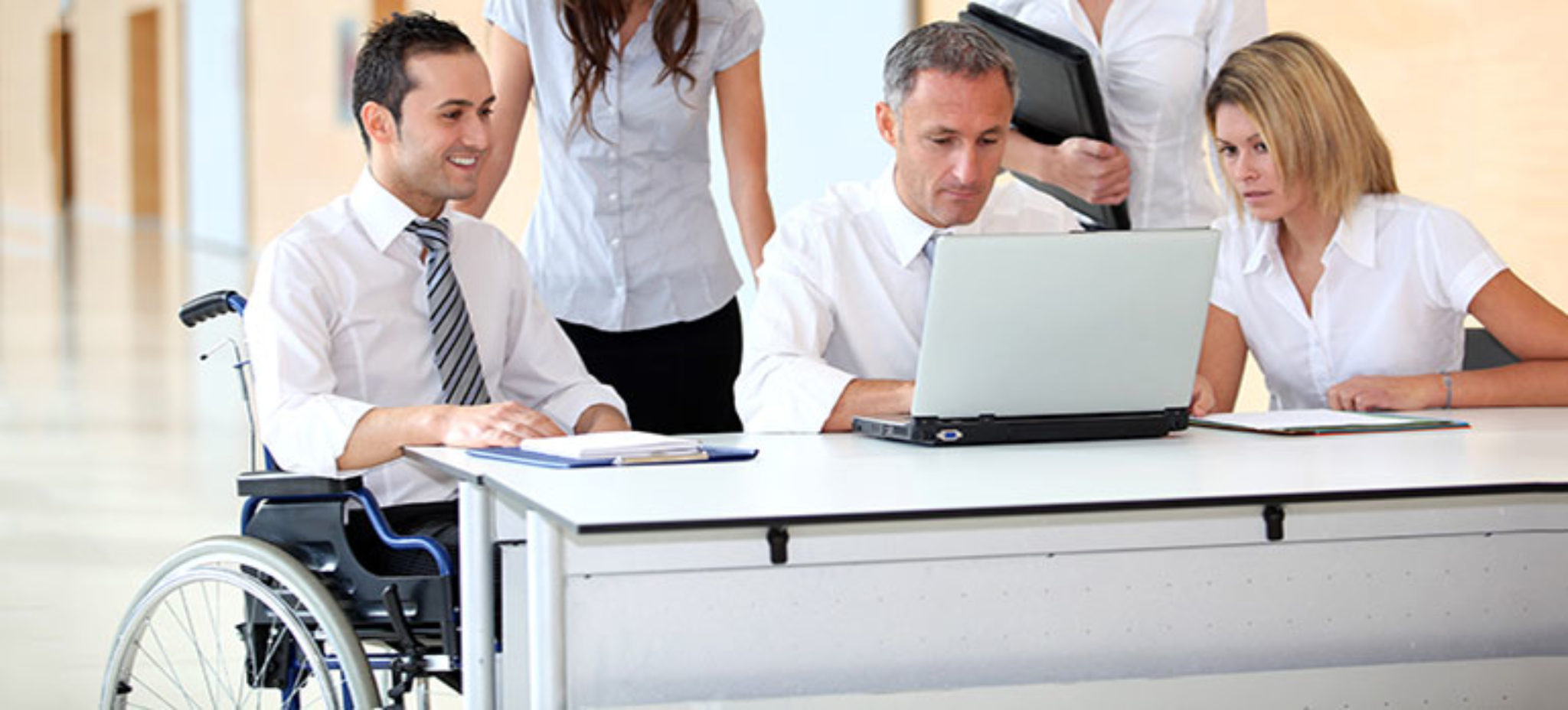 Bild 66136348 Copyright goodluz, 2013 Mit Genehmigung von Shutterstock ...